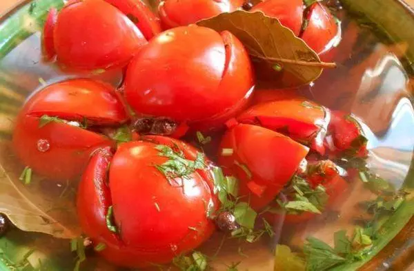 Saltet tomater