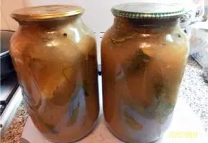 Рецепти на конзервирани краставици во сок од јаболко за зимата