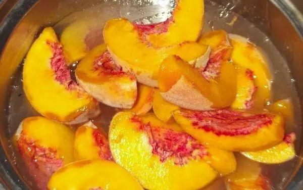 Peaches zilizosafishwa
