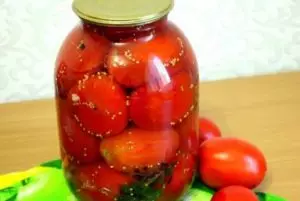 Qish uchun xantal urug'lari bilan pomidor pomidorlar