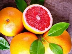 Vokser og bryr seg om grapefrukt hjemme, hvordan å innpode og trimme