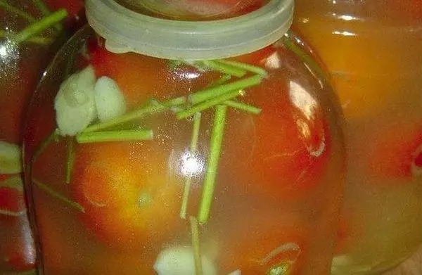 Tomates con mostaza
