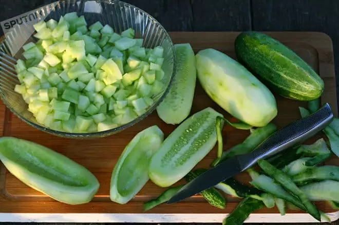 Voorbereiding van komkommers