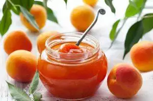 Recipe of jam-five minutes from apricots without bones for the winter