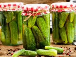 11 Kukurumidza Kugadzirira Recipes yekunakisa yakaderera-musoro cucumbers