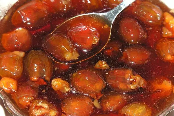 Gooseberry and jam