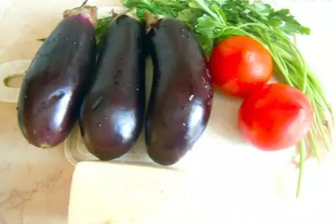 Tomaat en aubergine