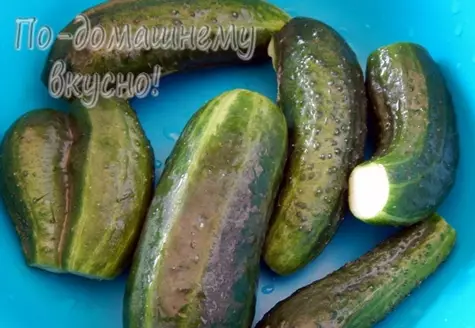 Ọdịdị Cucumbers na Emstagon