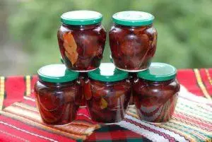 Top 3 simple recipe for making marinated plums with cloves for the winter