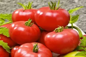 Pomidor pomidorining tavsifi F1, uning xarakterli va hosildorligi