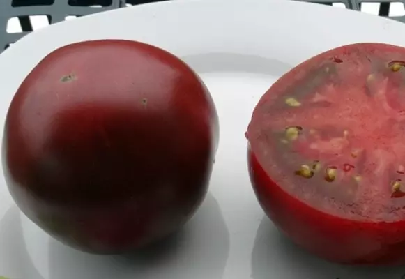 Gllyba de chocolate de tomate.