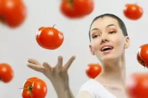 人体のトマトの恩恵と害