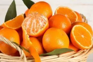 Apa yang berguna dan berbahaya oranye untuk tubuh manusia