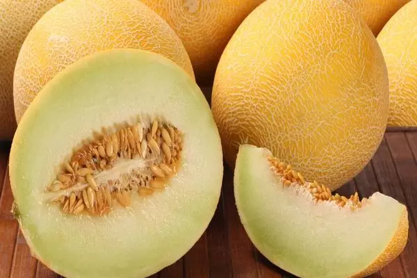 I-Caramel Melon inqunyulwe