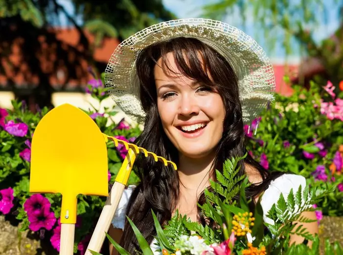 Menina, em, vegetal, jardim