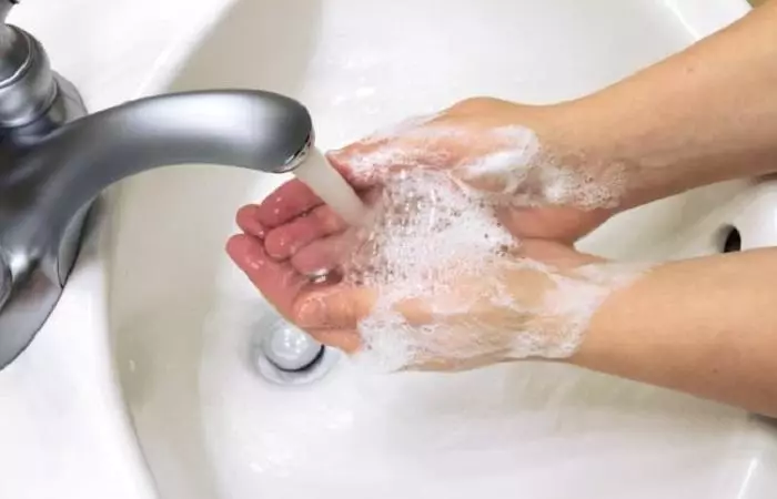 साबुन हाथ