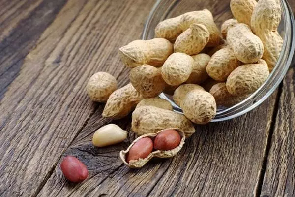 I-peanuts esemgangathweni