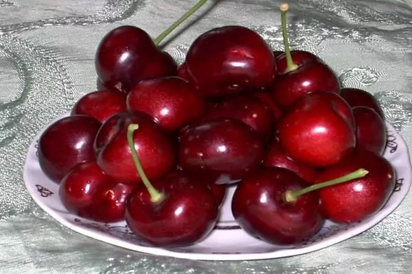 Cherry Taybet
