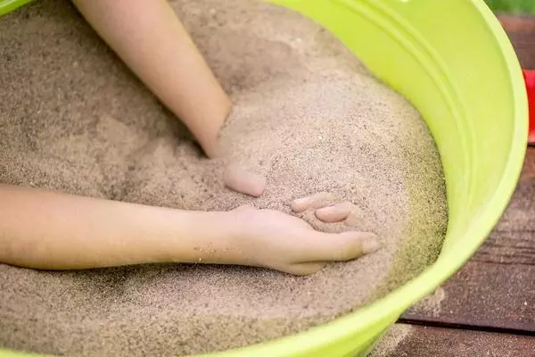 Tazik Sand.
