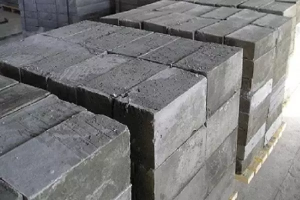 Batu bata dari beton busa