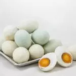 Huevos de pato: ¿Es posible comer y en qué forma, beneficio y daño al cuerpo? 2855_2