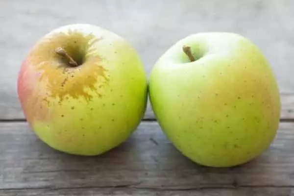2つの果物