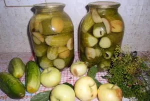 Resepten Marining komkommers mei appels foar winter