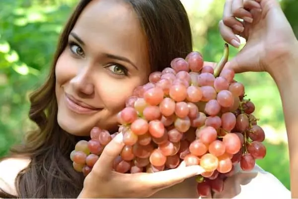 Grape variety Platovsky