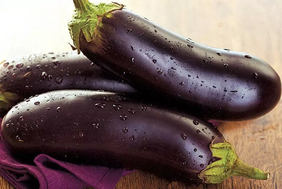 Toro ea Eggplant