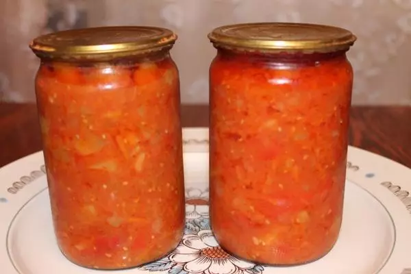 Zucchini, kələm, şirin bibər və pomidor ilə