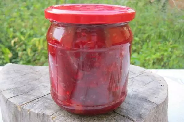 Củ cải đường cho Borscht.