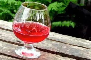 Топ 6 едноставни рецепти, како да се направи вино од лубеница дома