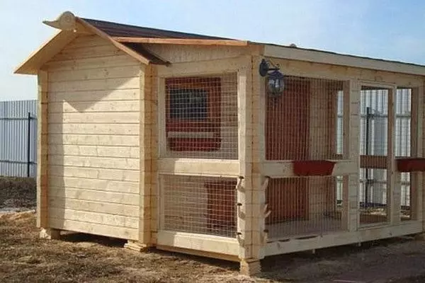 家禽屋是建造的