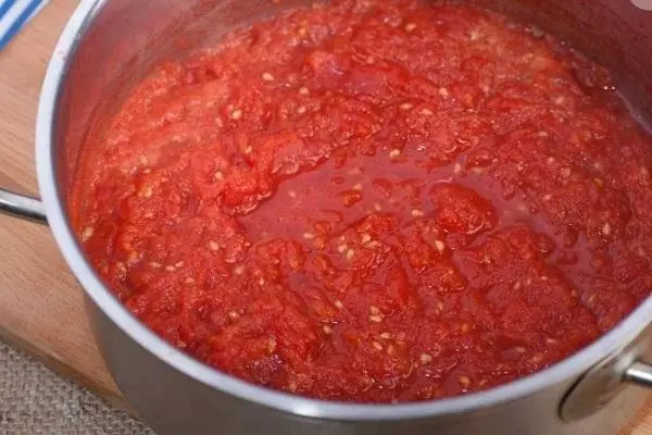 Tomate avec poivre