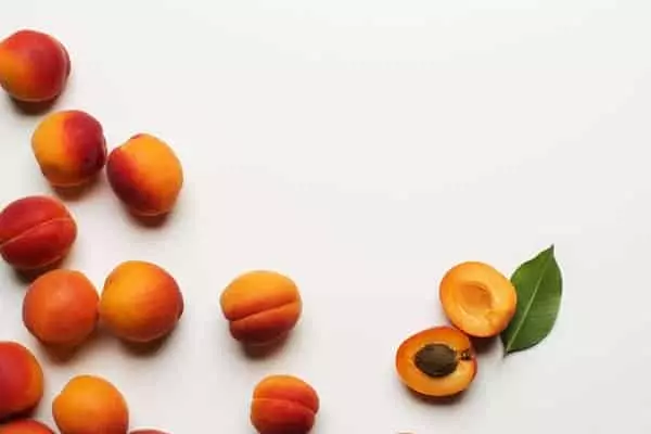 Quelles propriétés utiles et préjudice pour les abricots de santé et comment les utiliser