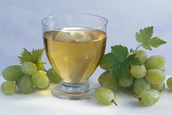 Течности на грозје