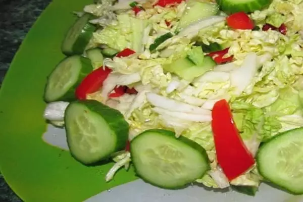 Salad rumah tangga