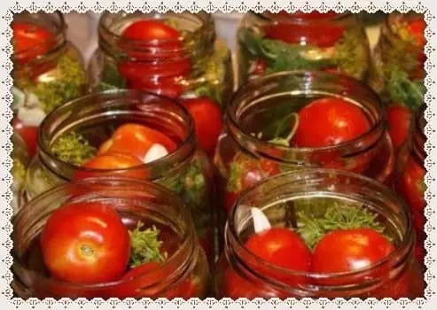 Tomatoes with honey