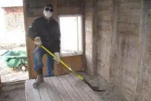 Instruction how to disinfect the chicken coop at home and the better process