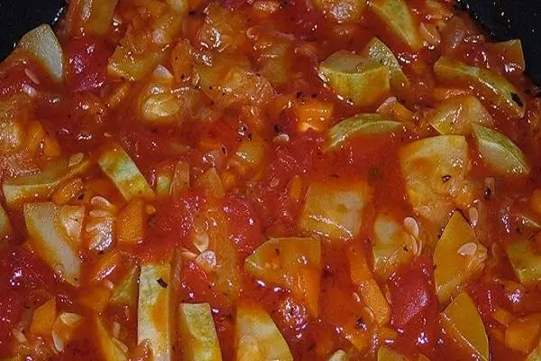 Zucchini in Sauce.
