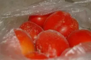 Top 10 recepata, kako zamrznuti rajčice u zamrzivaču za zimu, cijelo i komade