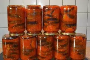 Puncak 10 Resep terong pangsaéna dina tomat usum tiris, kalayan sterilisasi sareng henteu