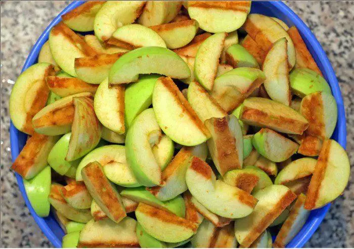 Preparação de maçãs