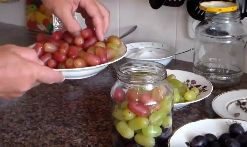 Marinirano grozdje