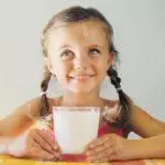 Козе мляко: полза и вреда на тялото, състава и как да изберем 7261_14