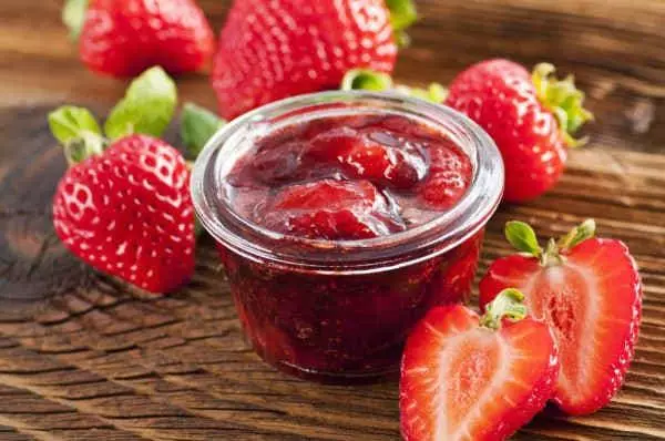 Jam with whole berries