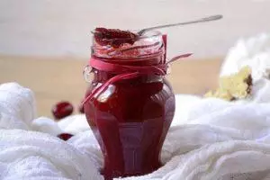 Preprost recept za kuhanje Jam iz Dogwood brez kosti za zimo