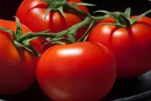Descrición e características da variedade de tomate 100 por cento F1