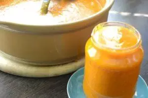 Topp 3 trinn-for-trinns oppskrift på en aprikos syltetøy med gelatin for vinteren