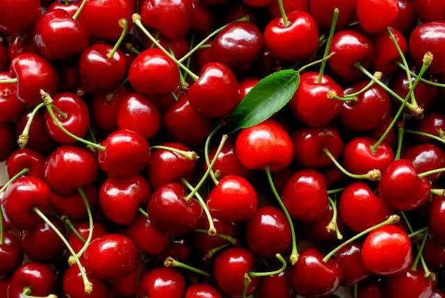 Chuẩn bị cherry.